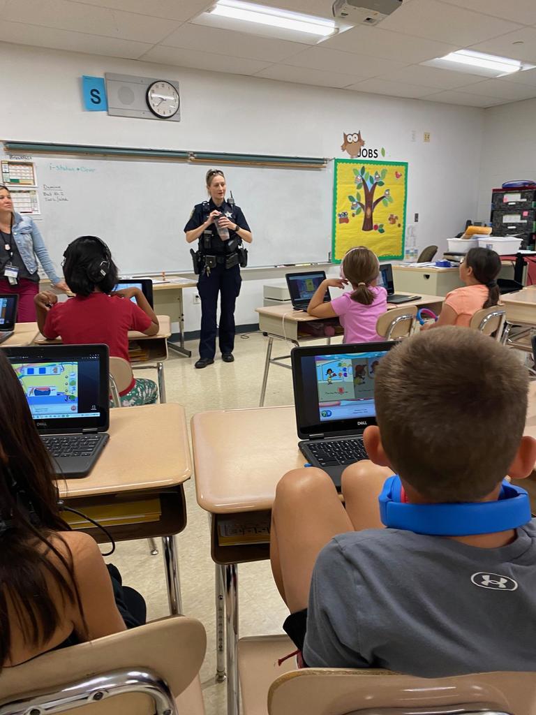 Live Feed | Woodland School District 50